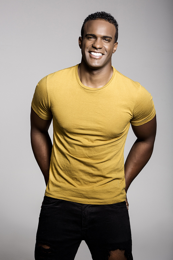 Orián Suárez brilla en “María la Caprichosa”